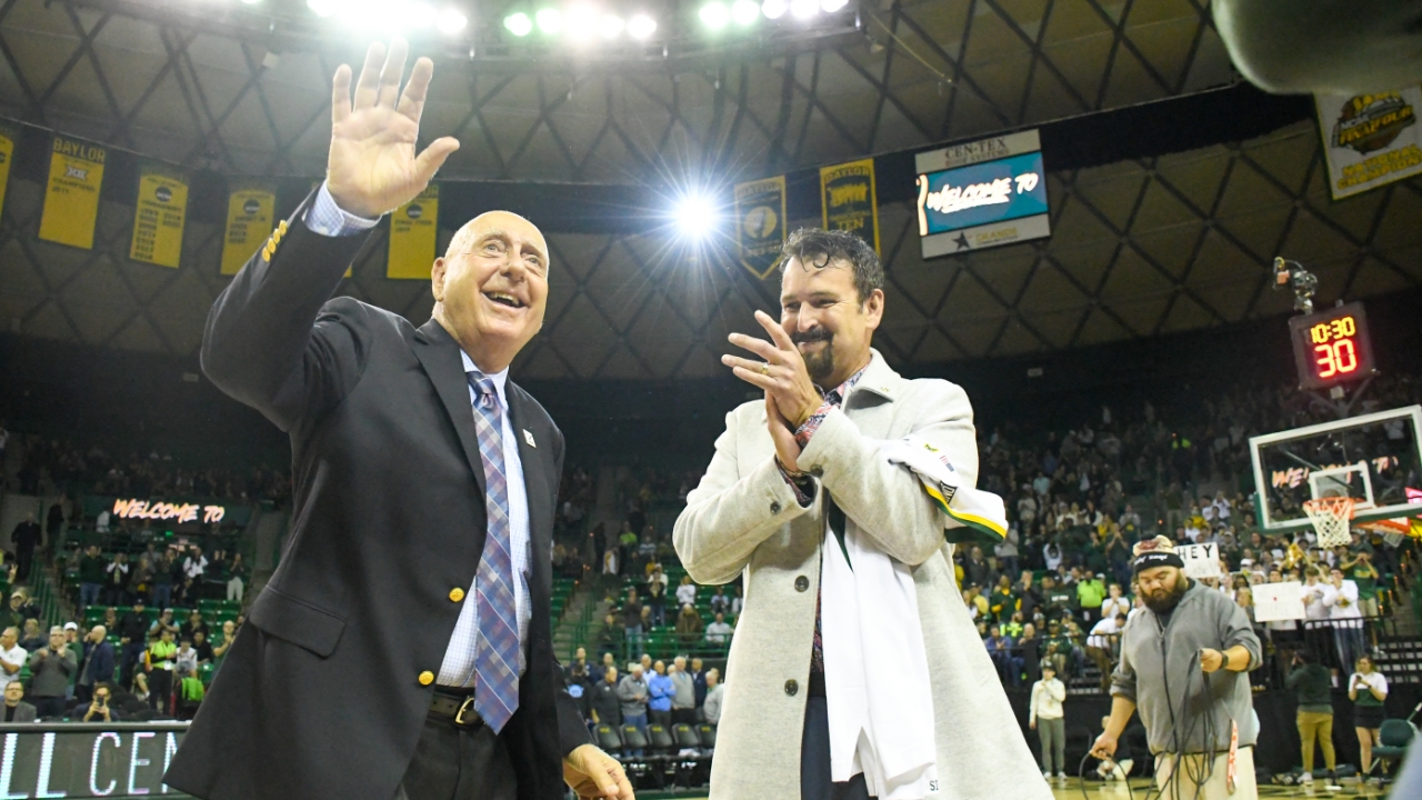 Mack Rhoades saw the values and promise at Baylor | Doug McNamee | SicEm365