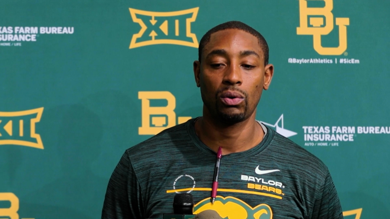 Dallas Baker and Wide Receivers Answer Questions | SicEm365