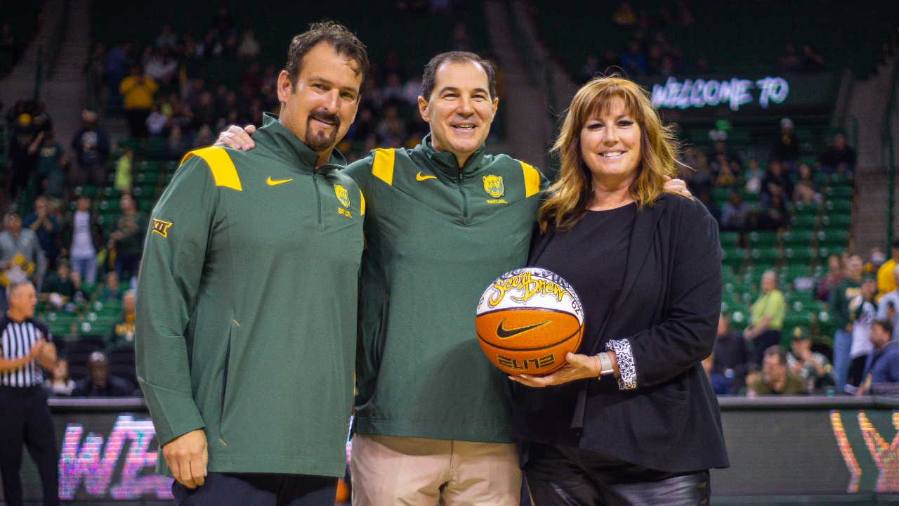 We Want Last Nights Environment For Every Game in the Foster Pavilion ...