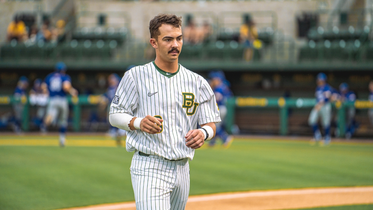 Levi Caraway: Freshman All-American Kolby Branch Wants to Win & Enters ...